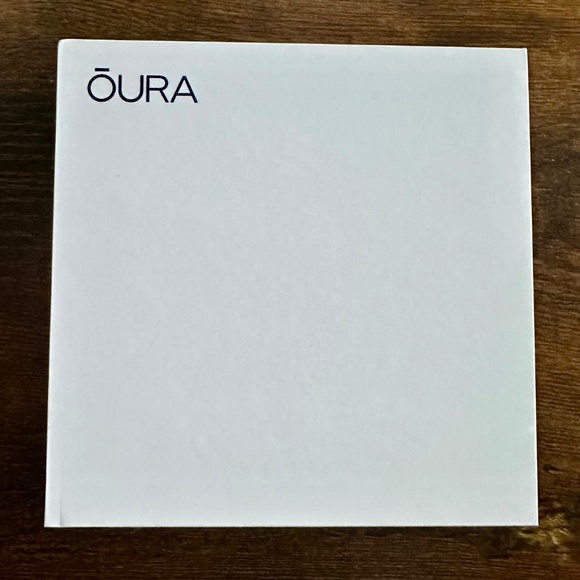 Oura | Jewelry | Oura Ring Gen3 Heritage Silver Us8 Set Size 7 | Poshmark